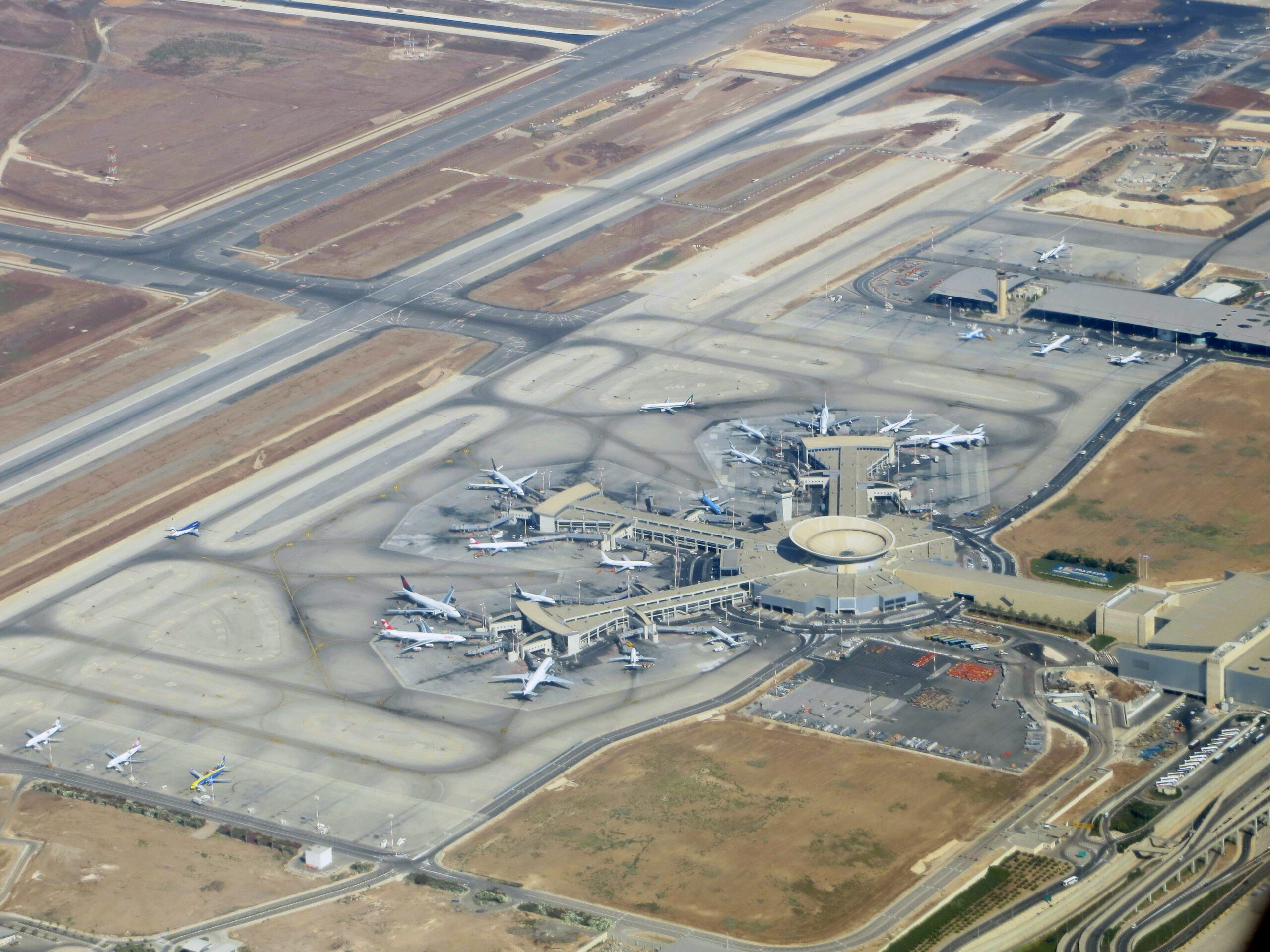 Guerra en Israel: algunas aerolíneas desvían o cancelan vuelos a Tel ... Guerra en Israel: algunas aerolíneas desvían o cancelan vuelos a Tel ...