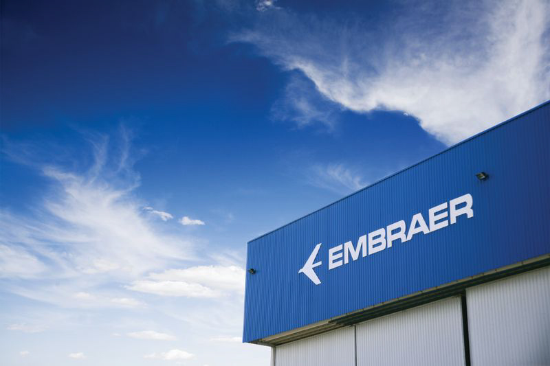 Embraer updates its 2021 forecast and expects at least a 100 million ...