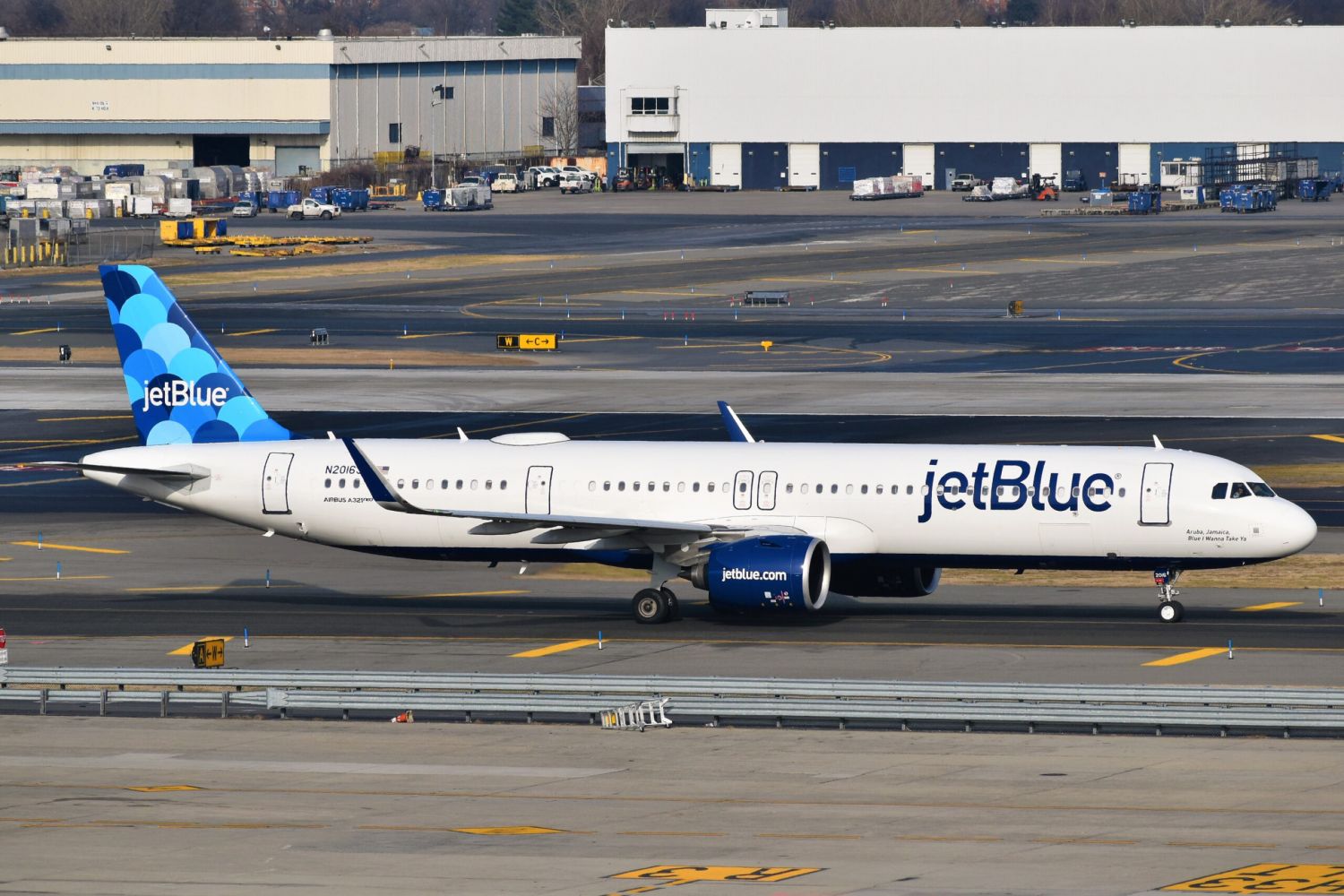 JetBlue’s historic inaugural flight to London – Aviacionline