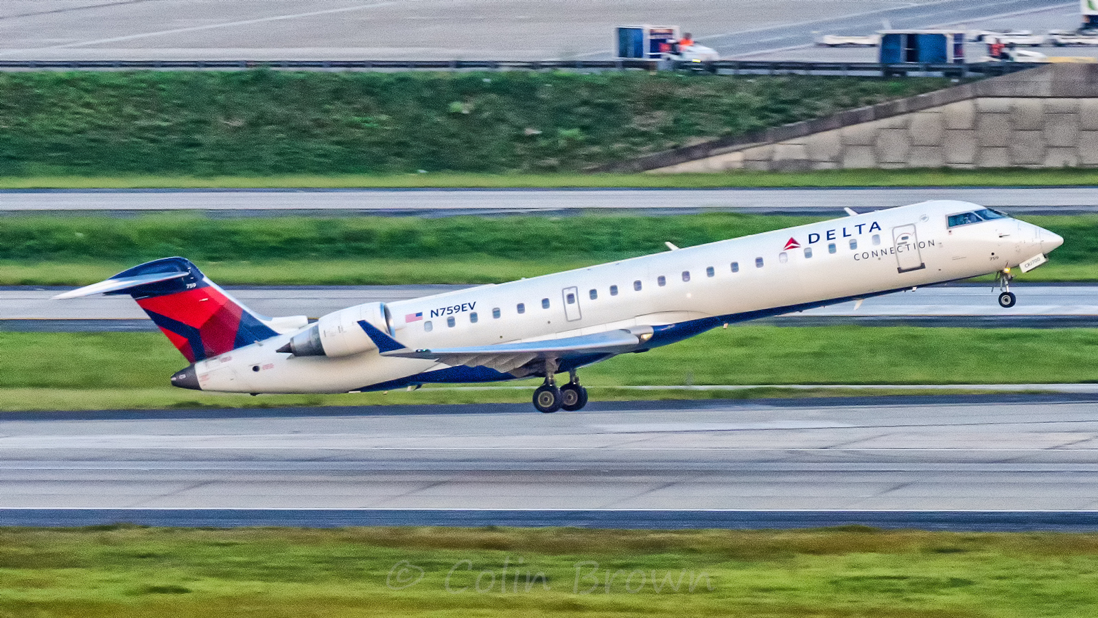 Delta se prepara para introducir el Mitsubishi CRJ-550 – Aviacionline