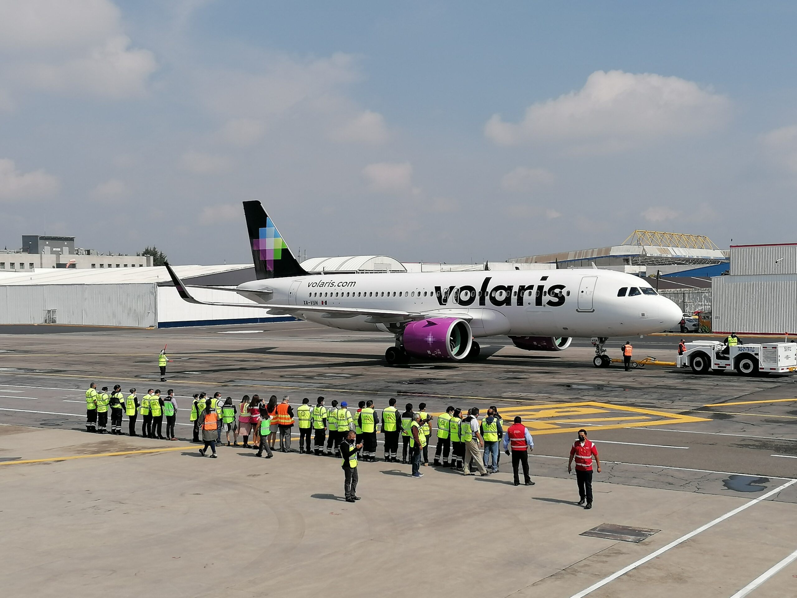 Volaris continues to grow and transported almost 3 million passengers ...