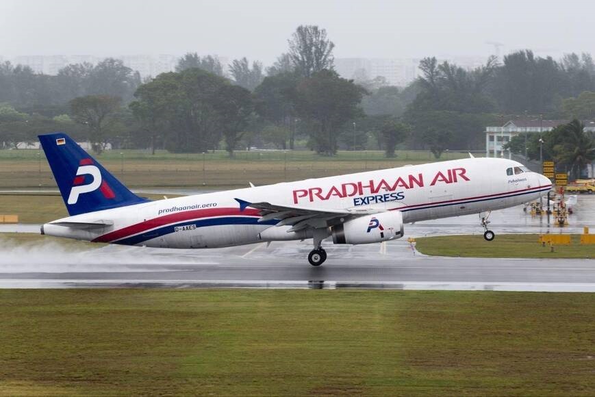 EFW and ST Engineering deliver the world’s first Airbus A320P2F ...