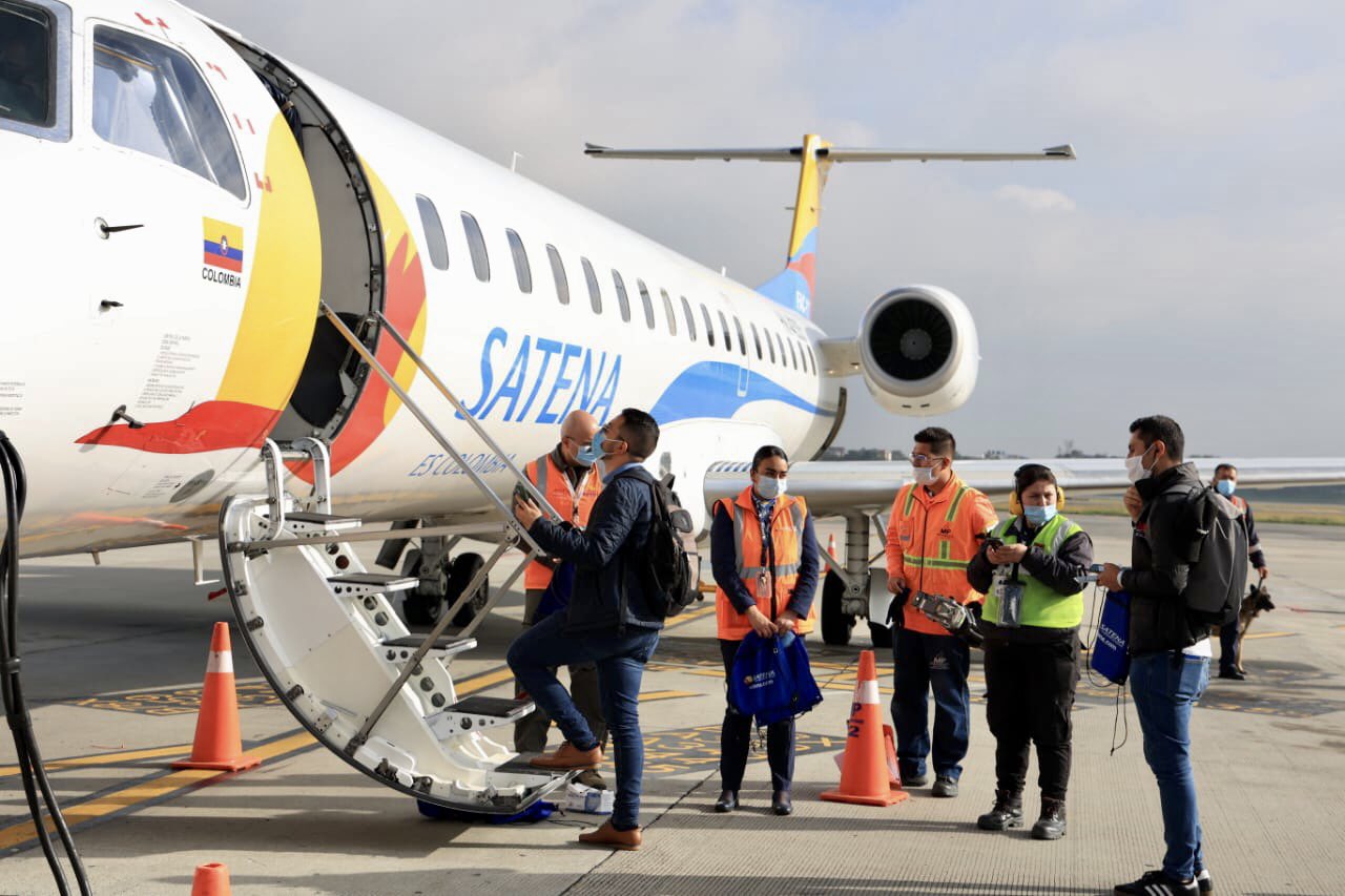 Satena is the first Colombian airline to fly to Venezuela, after COVID ...