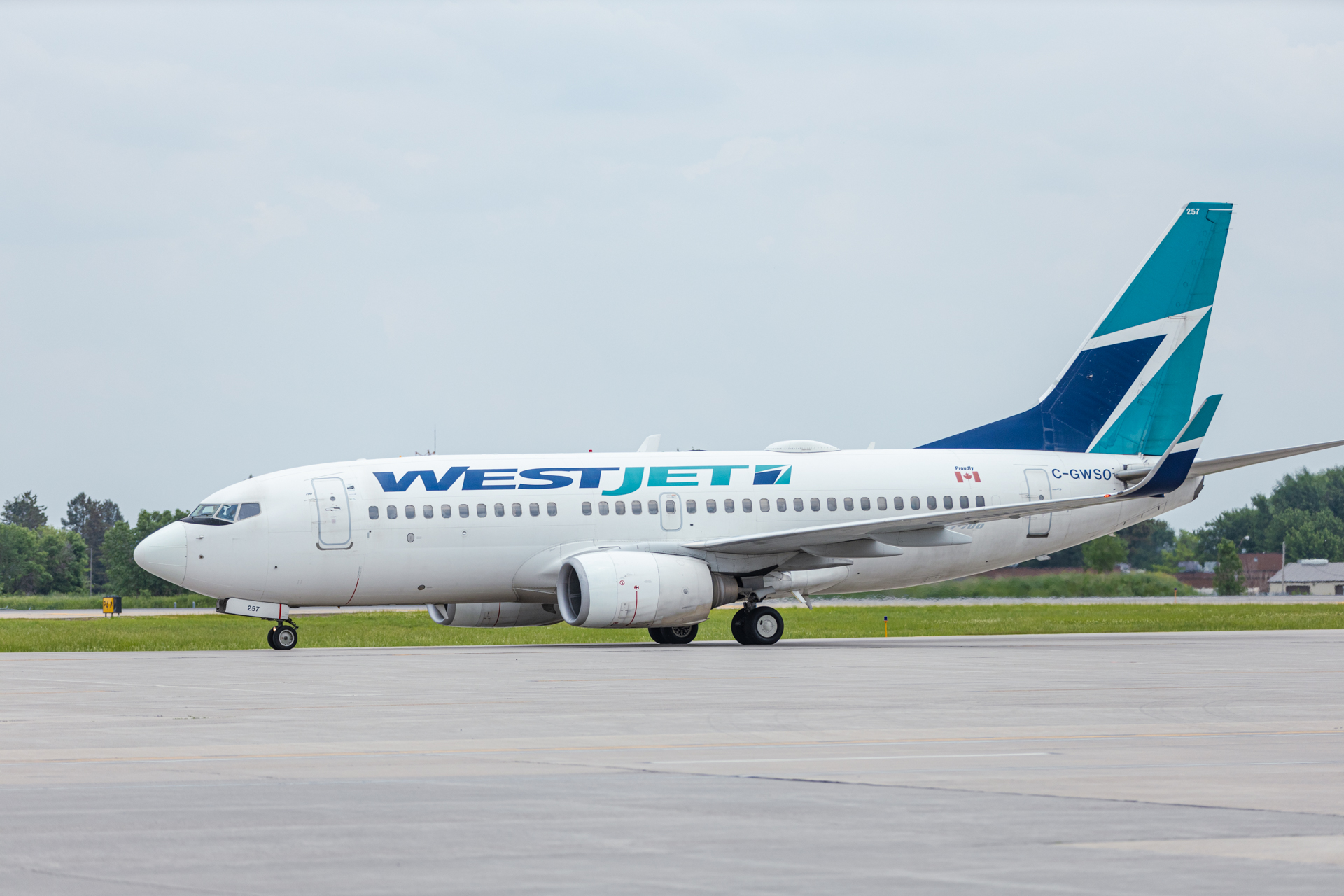 WestJet to have new cross-border service between Victoria and Las Vegas ...
