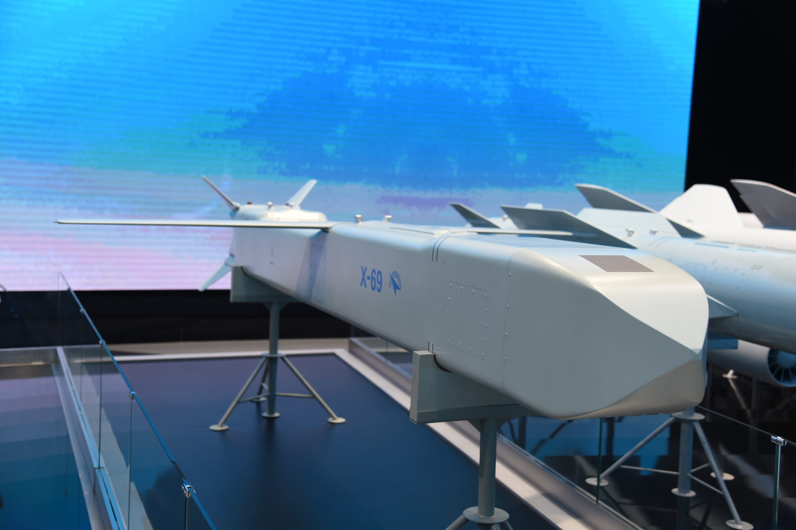 X-69, the stealth ground-attack cruise missile designed for Russia’s Su ...