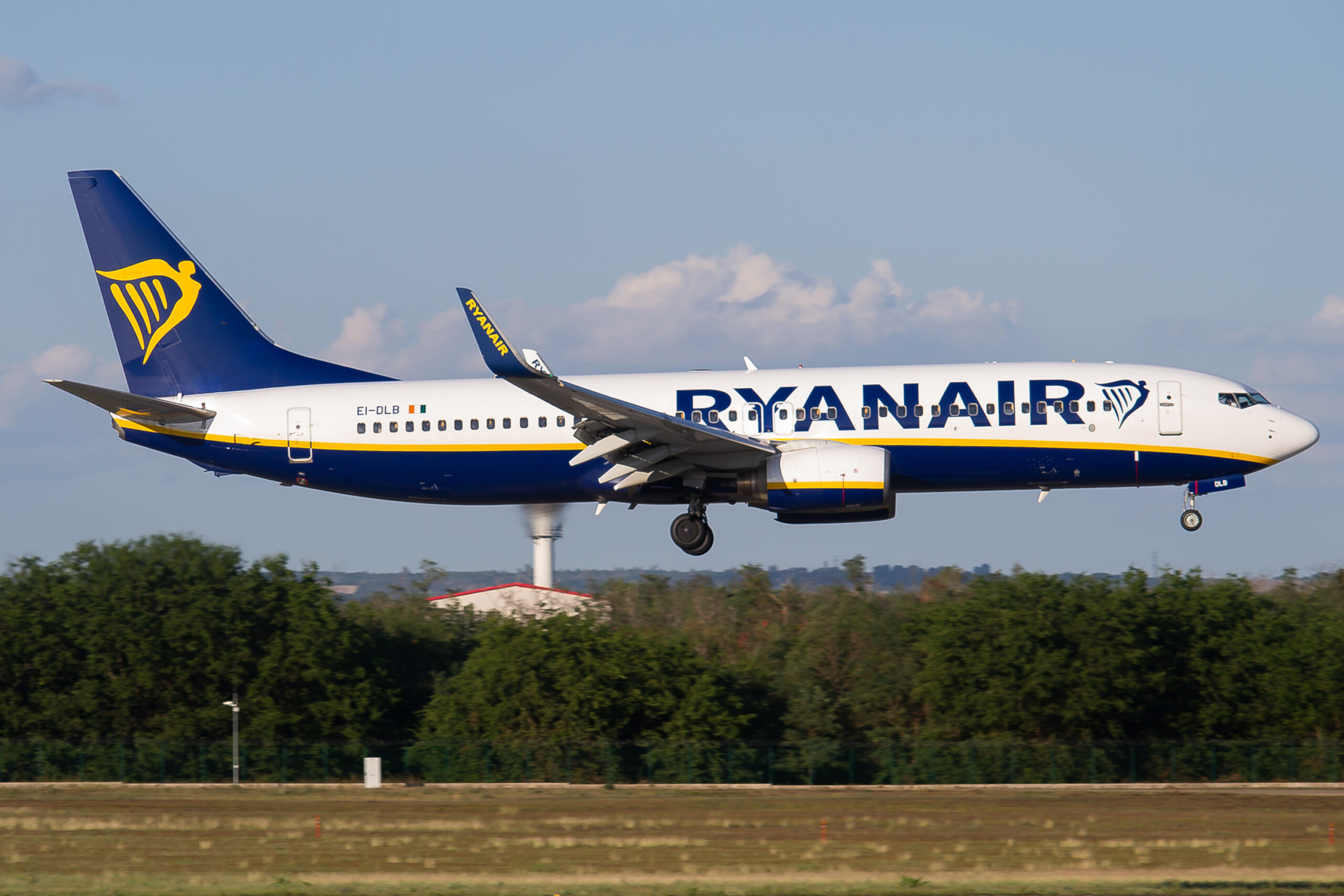 Ryanair adds two new routes to Madrid for summer 2024 – Aviacionline
