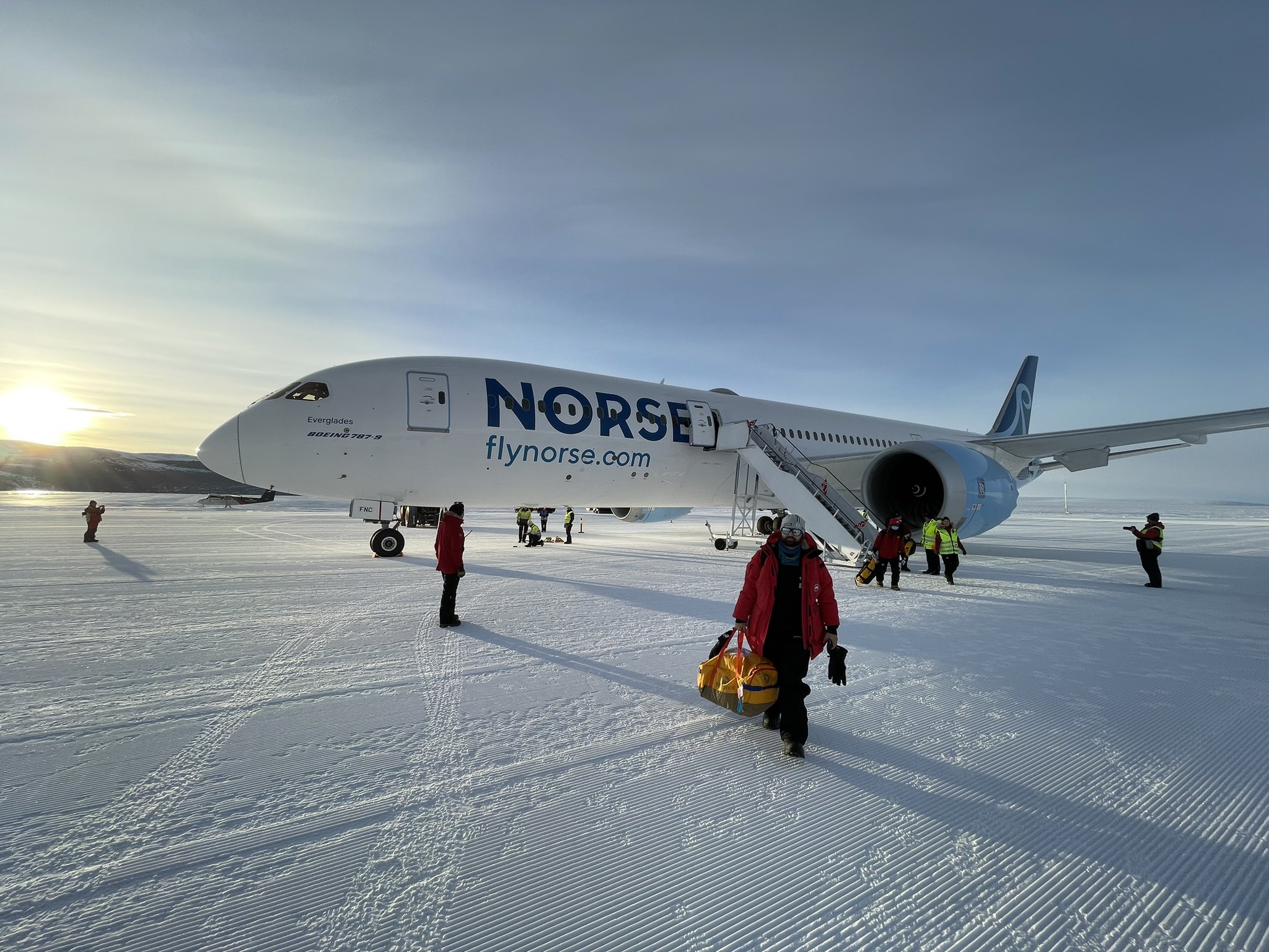 First Ever Boeing 787 Landing in Antarctica – Aviacionline