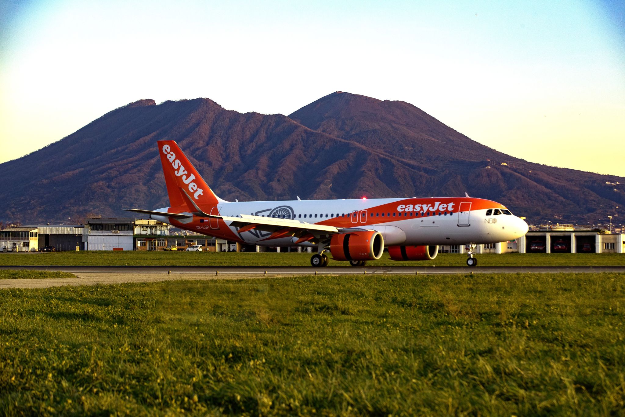 Italy: Easyjet adds an eight aircraft in its Naples base – Aviacionline