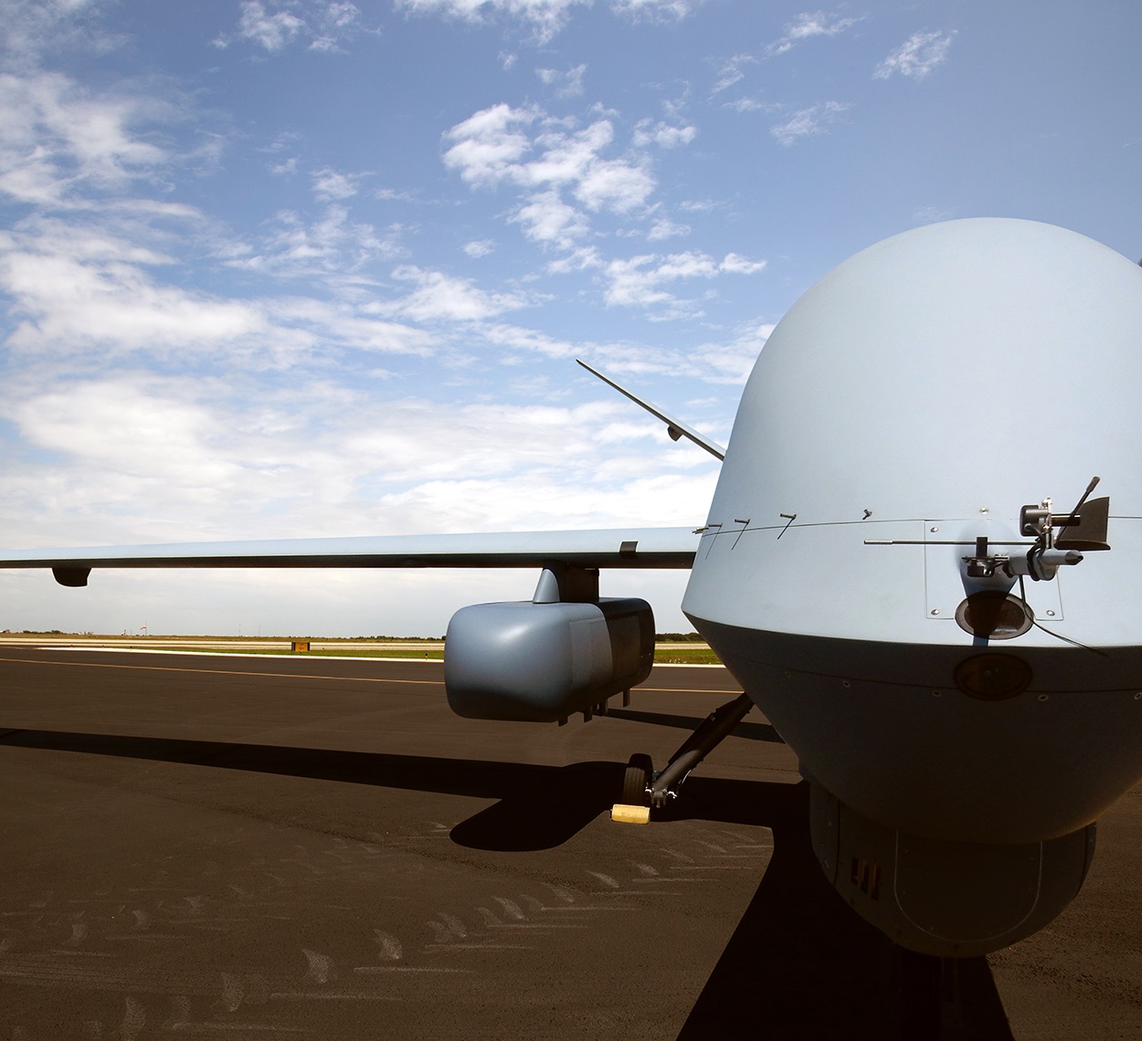 Active Stealth? The pod that hides the MQ-9 Reaper drones from enemy ...
