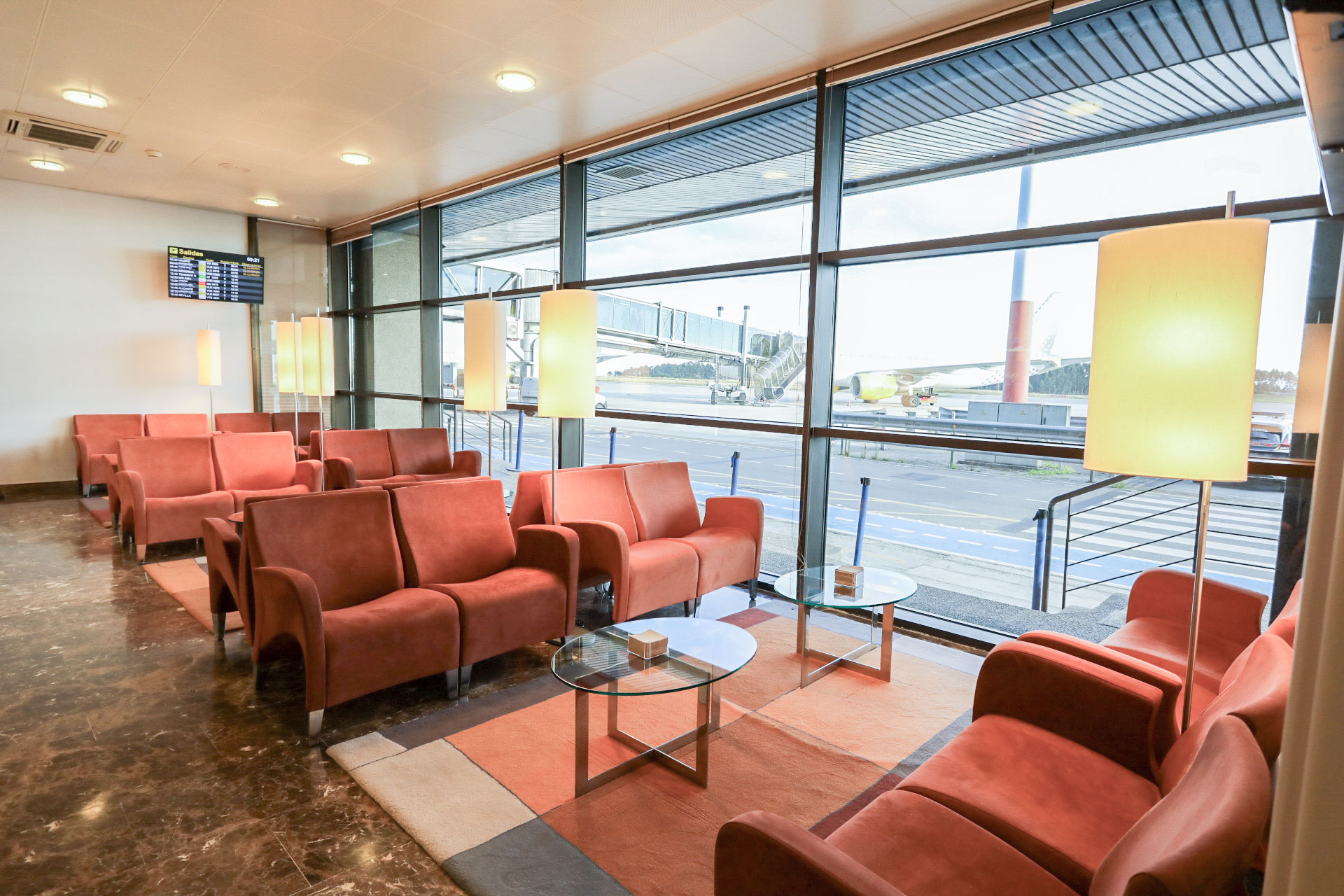 AENA reabrió la sala VIP del Aeropuerto de Asturias – Aviacionline