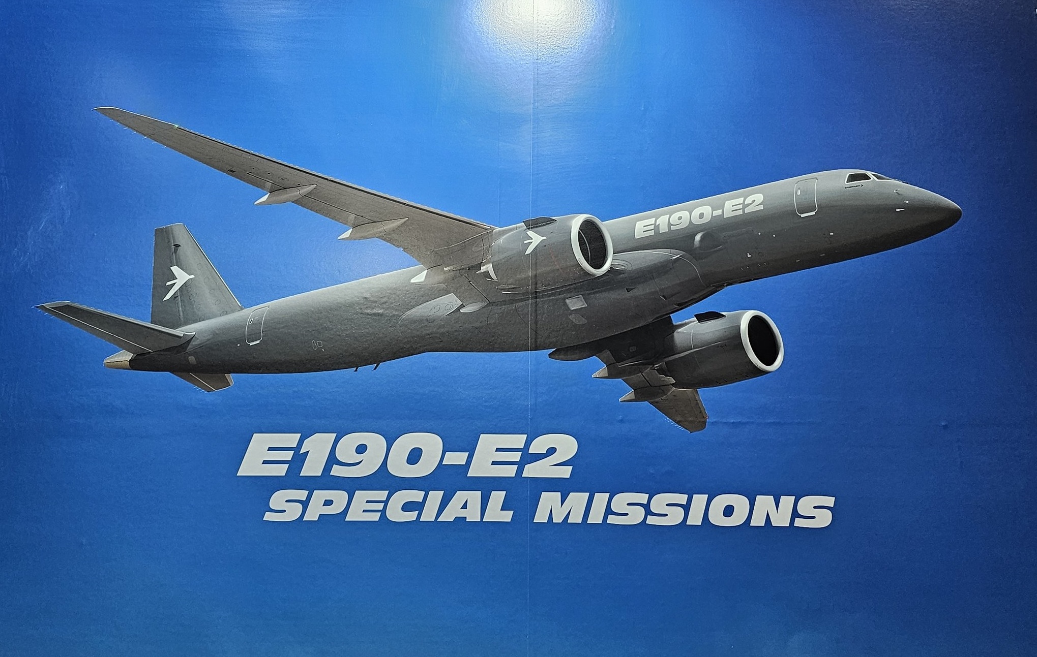 Embraer militariza el E190-E2 para competir en el mercado de “gama alta” de aviones de misión ...