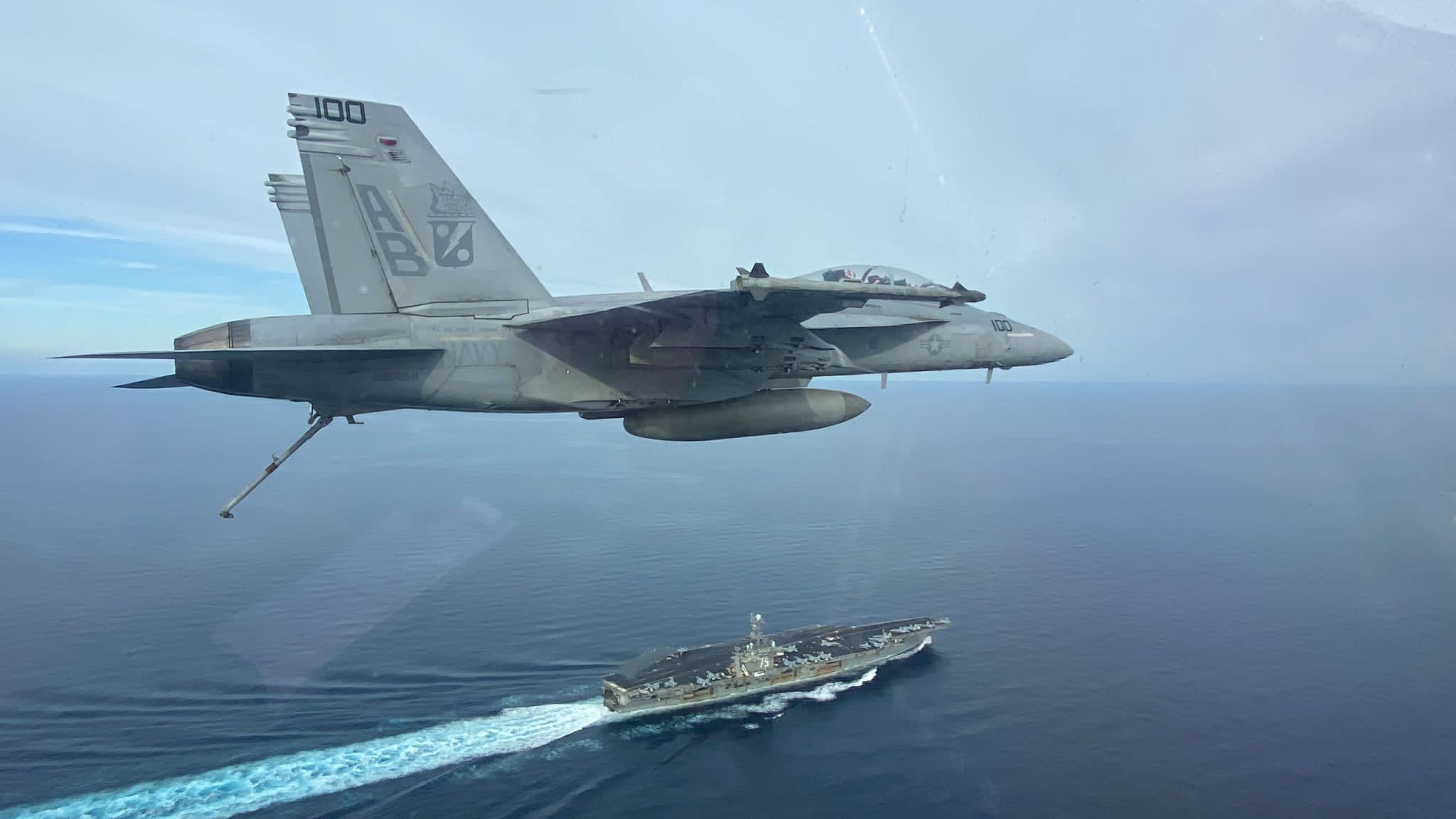 Hutíes reclaman el derribo del F/A-18 Super Hornet declarado por la US Navy como pérdida por ...
