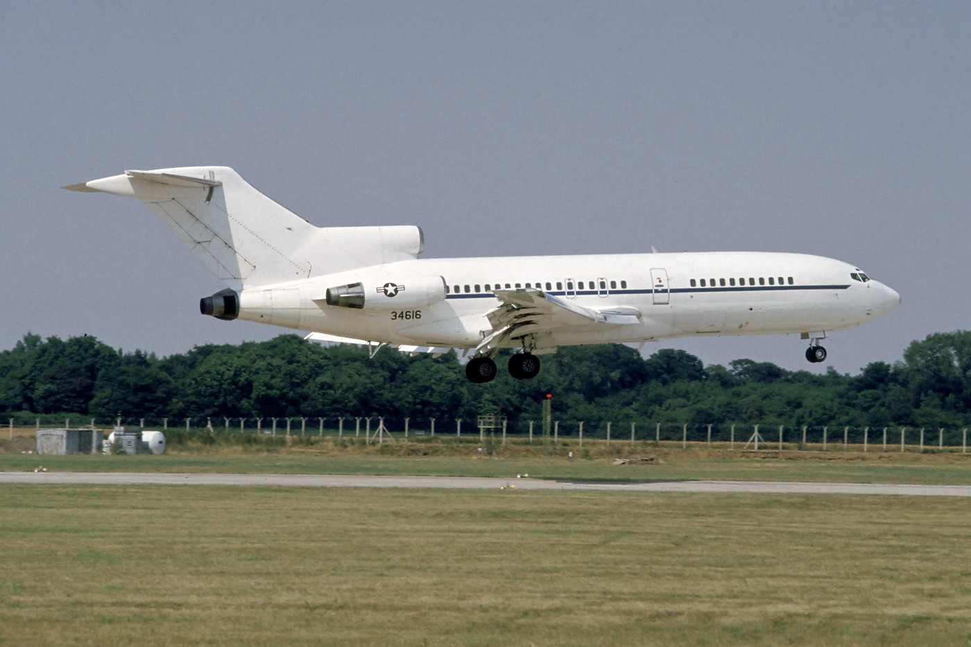Icónico Boeing 727 que transportaba criminales es rematado por apenas 8 mil dólares – Aviacionline