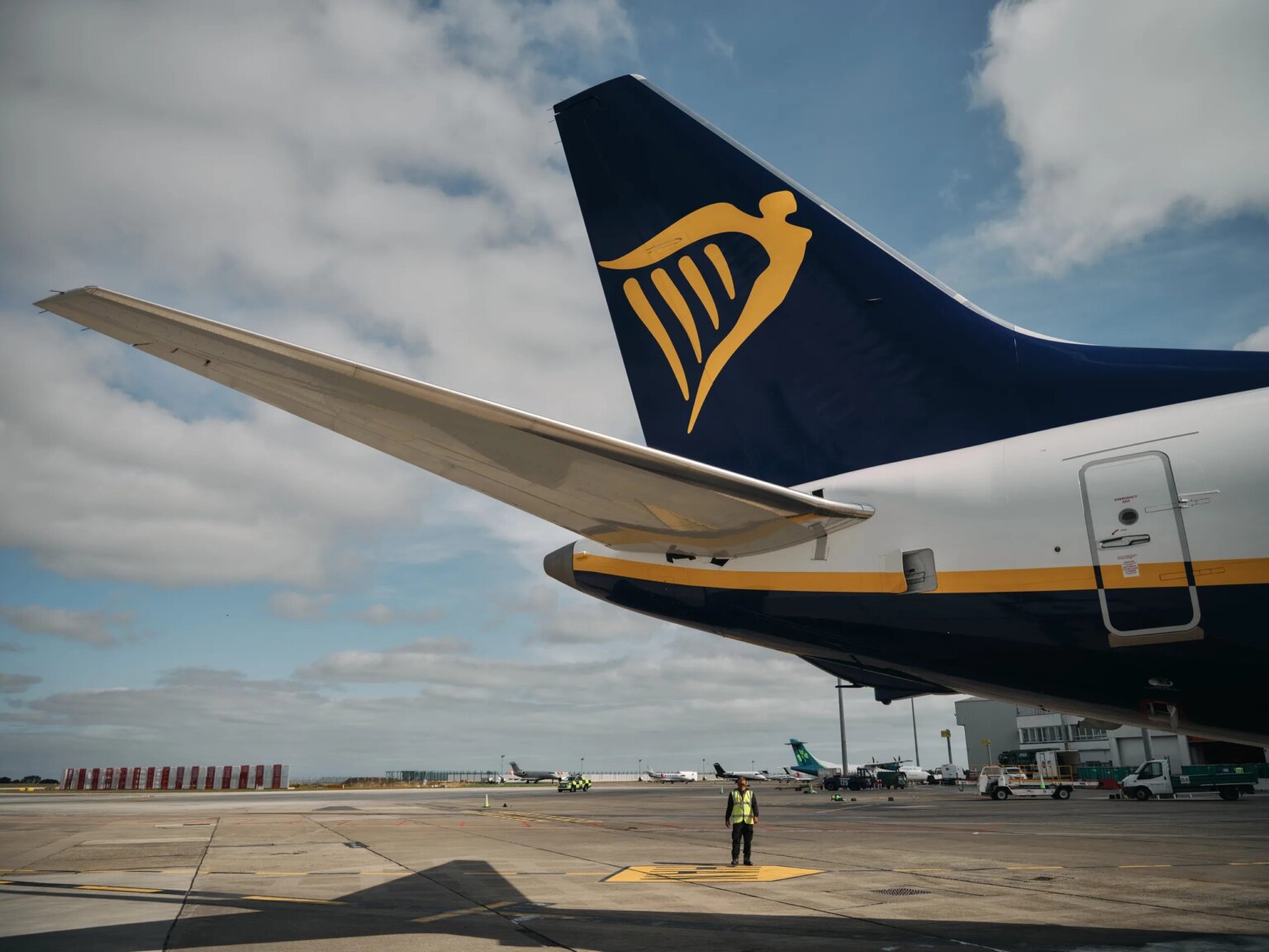 Ryanair Unveils Summer 2025 Schedule for Barcelona-El Prat with 69 ...